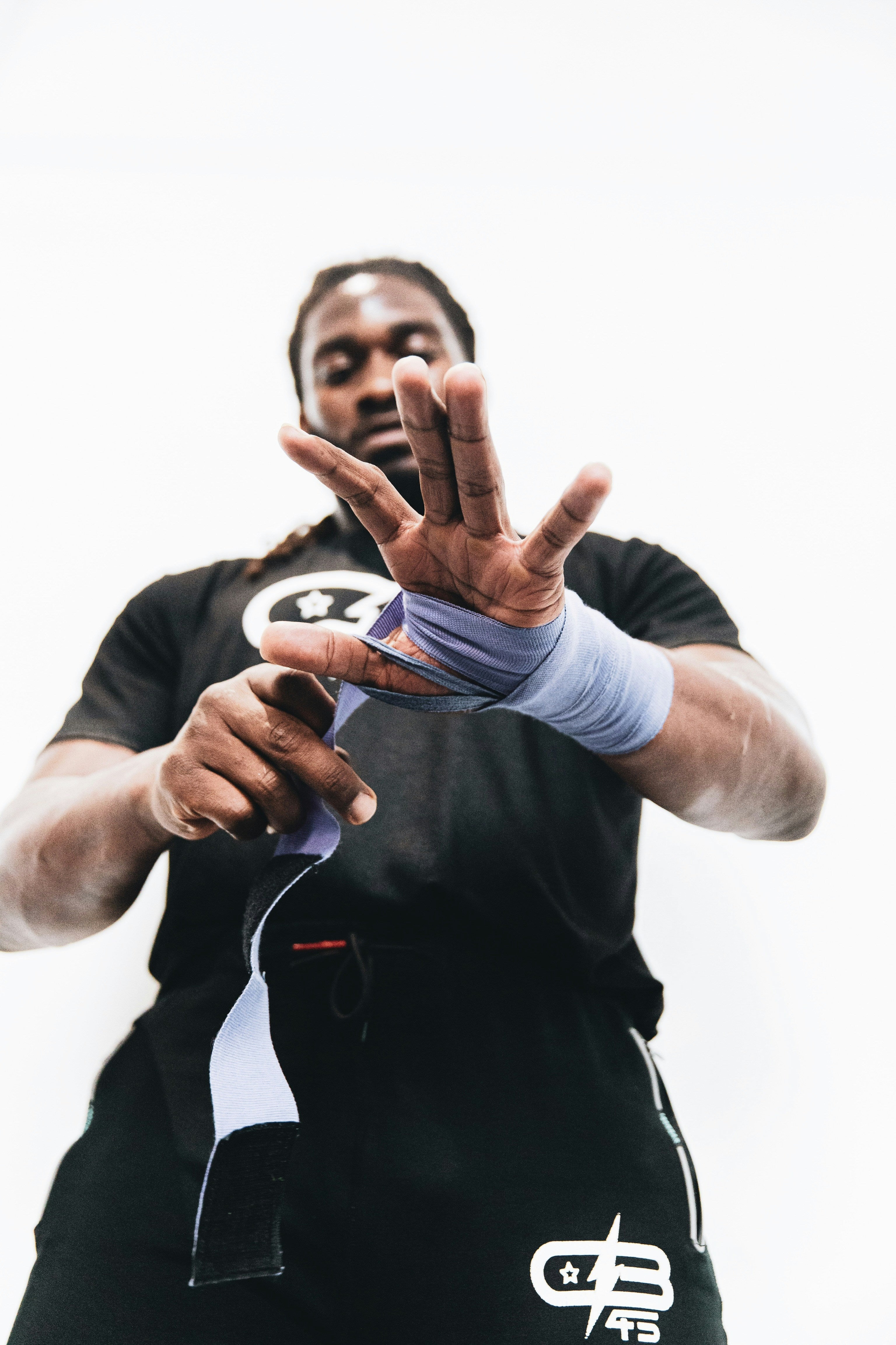 How to Wrap Your Hands: A Step-by-Step Guide for Boxers – POWA Boxing